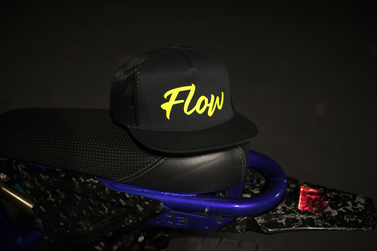 Flow Trucker Hat – Flow Carbon