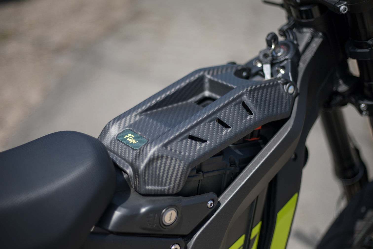 SurRon Battery Cover – Flow Carbon
